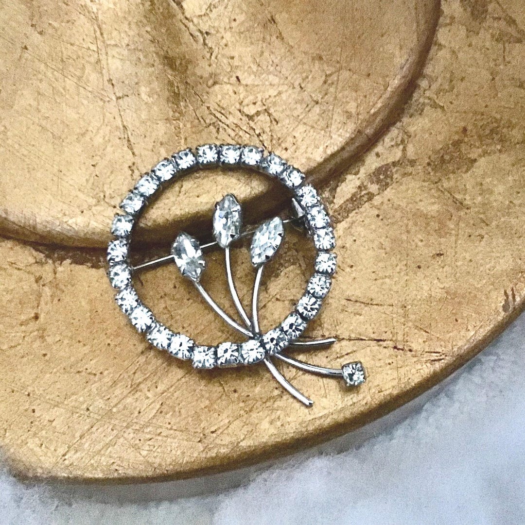 Vintage Crystal Flower Brooch: Silver Rhinestone Circle Pin - Etsy