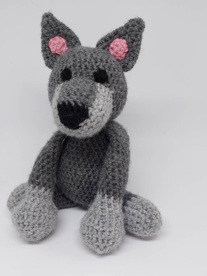 PATTERN - Winter Wolf, Crochet Pattern, Wolf Pattern, Wolf Toy, Crochet ...