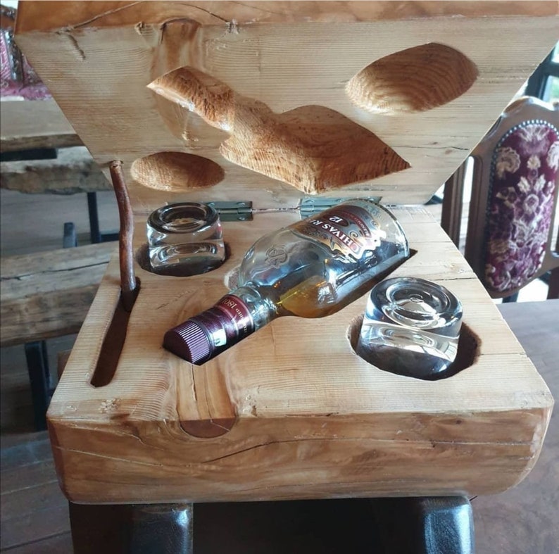 Decorative Mini Bar Made by Carving Natural Tree Stumps,valentine's Day ...