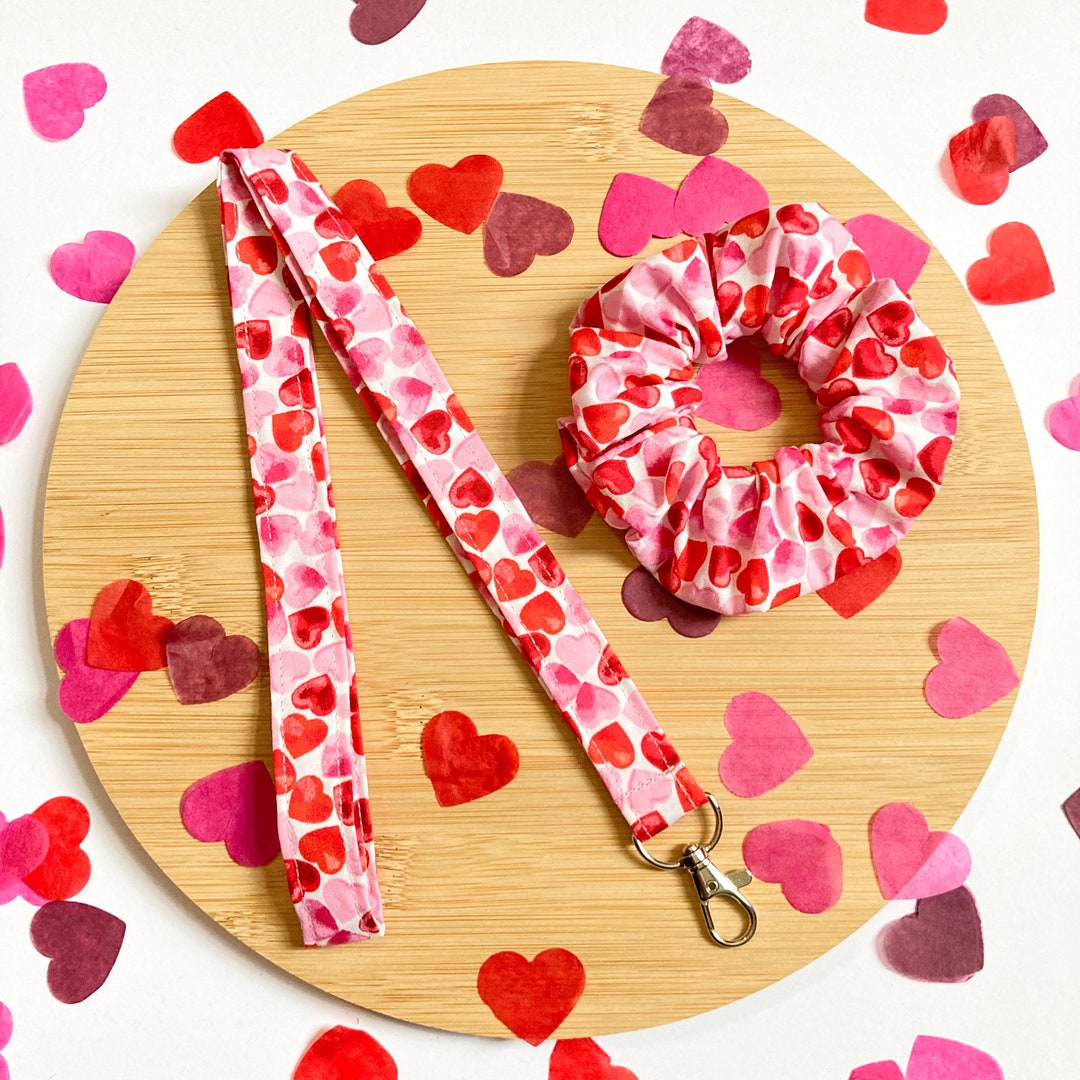 Heart Print Lanyard // Lanyard With Breakaway Clip Safety - Etsy