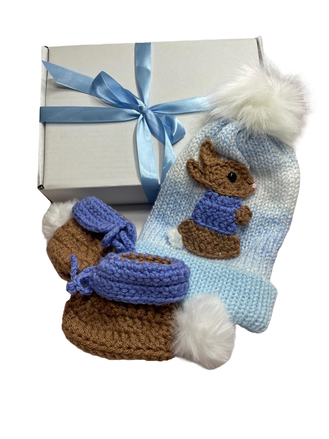 Peter Rabbit Hat and Booties Set for a Baby Boy, Bunny Rabbit Pom Pom ...