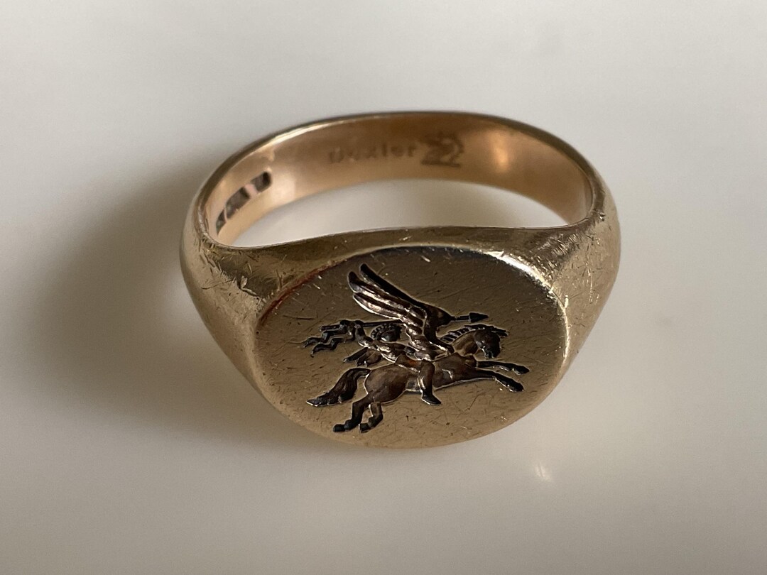 A Magnificent 9 Carat Gold Signet Ring Engraved With Pegasus by ...