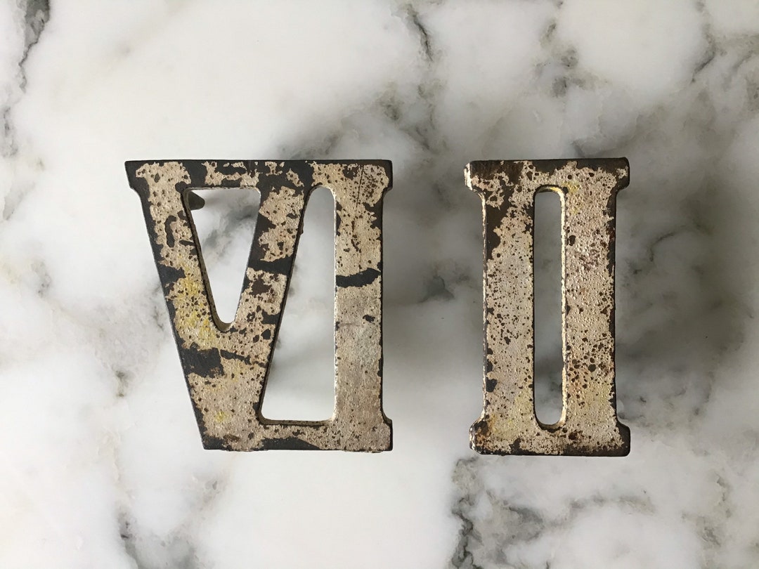 A Couple of Late Victorian Cast Metal Painted Roman Numerals. - Etsy