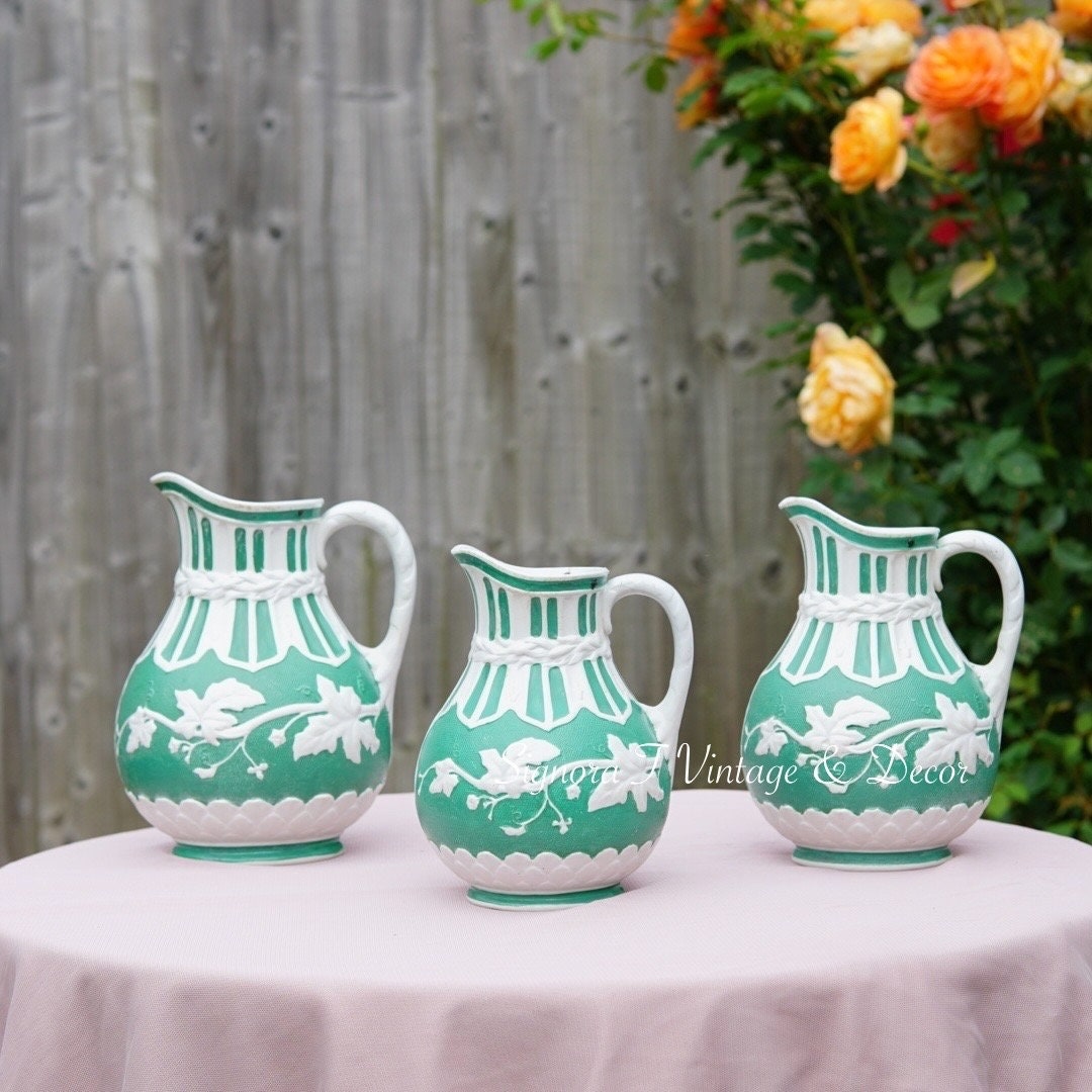 Antique English Graduated Green Jugs With Embossed Ivy - Etsy