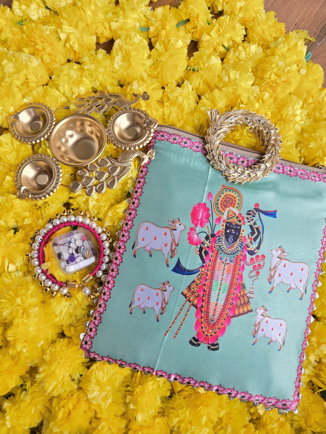 Lot of 50 Indian Pichwai Handicraft Srinath Ji Printed Bag With Diya ...
