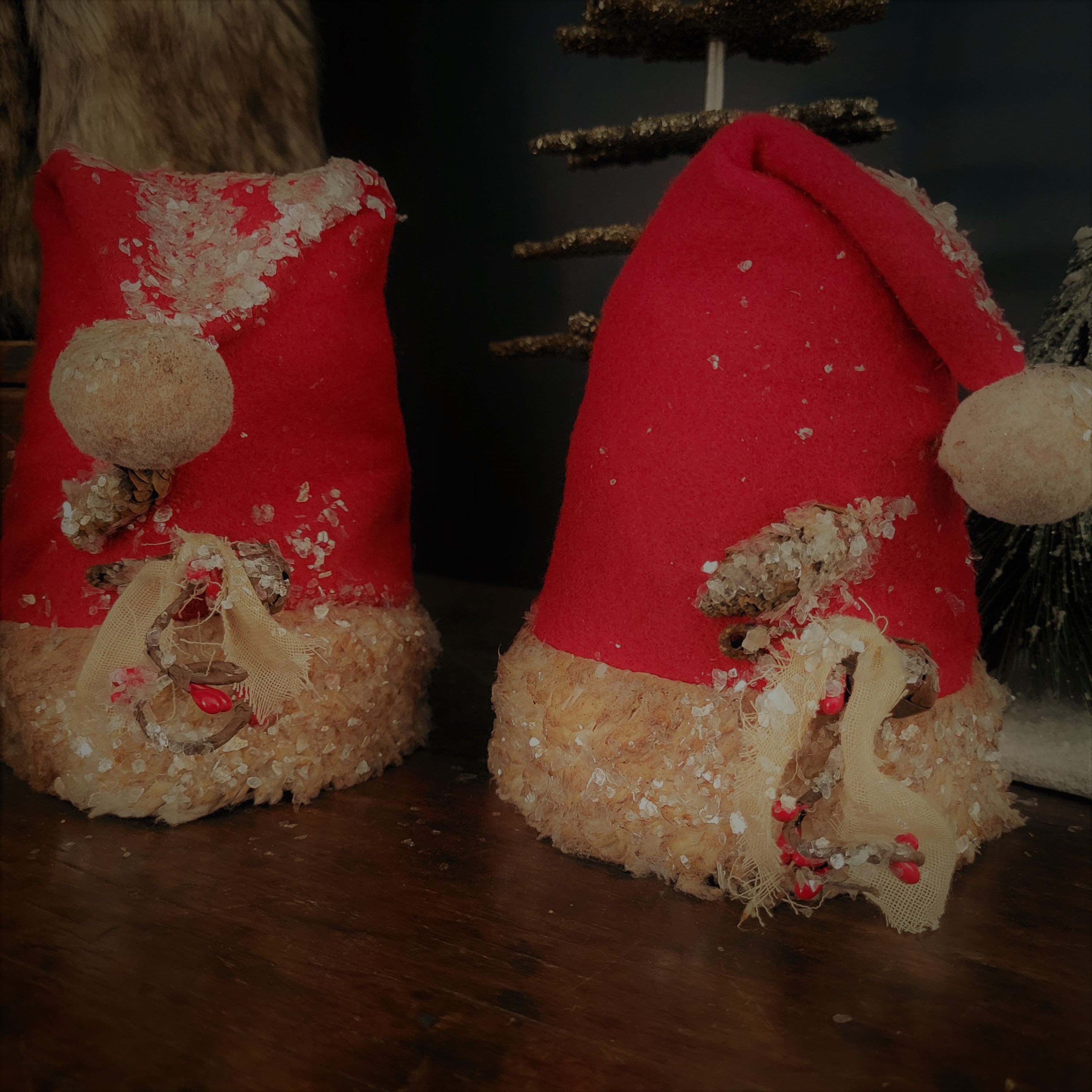 Primitive Farmhouse Christmas Santa Hats Pine Cones Snow Set - Etsy