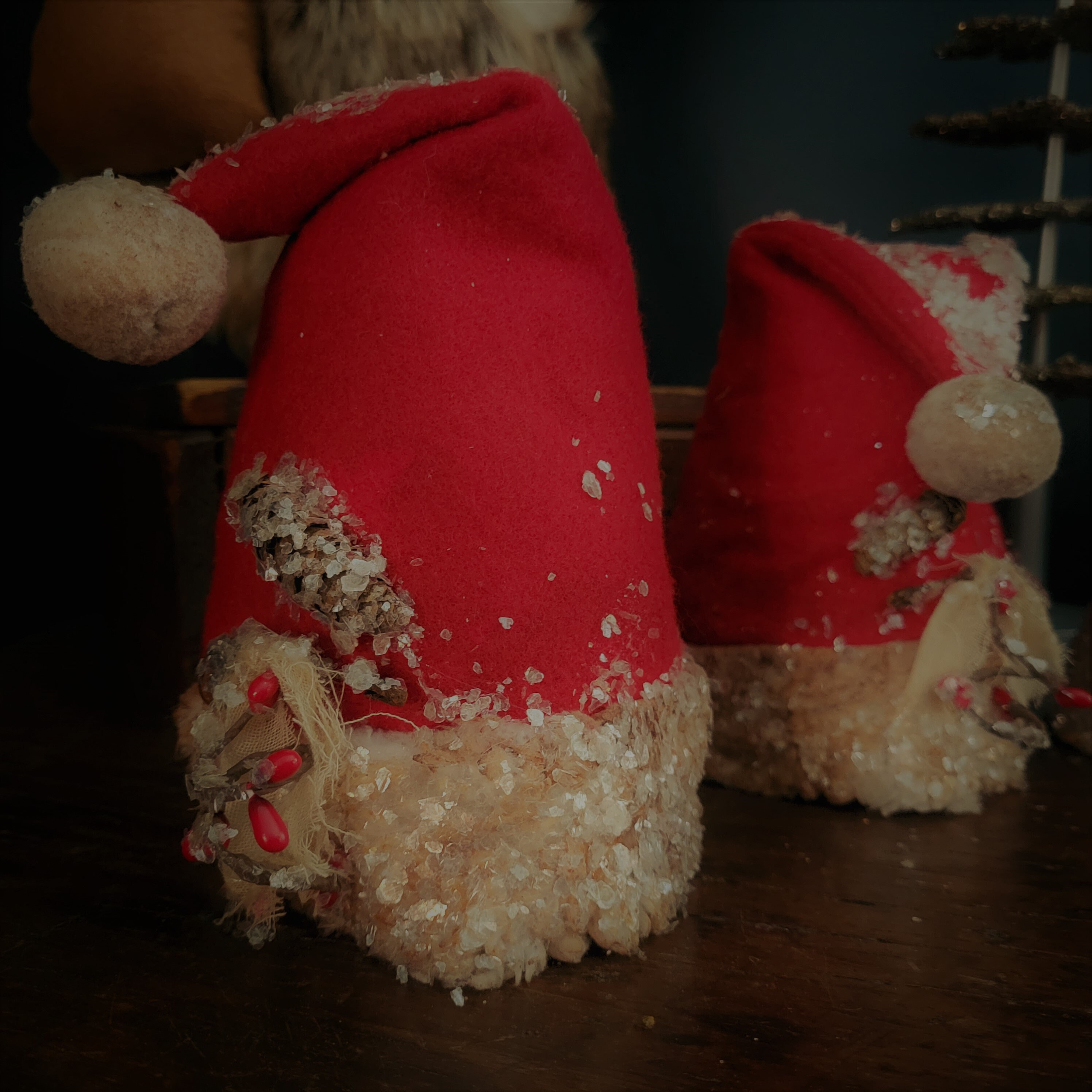 Primitive Farmhouse Christmas Santa Hats Pine Cones Snow Set - Etsy