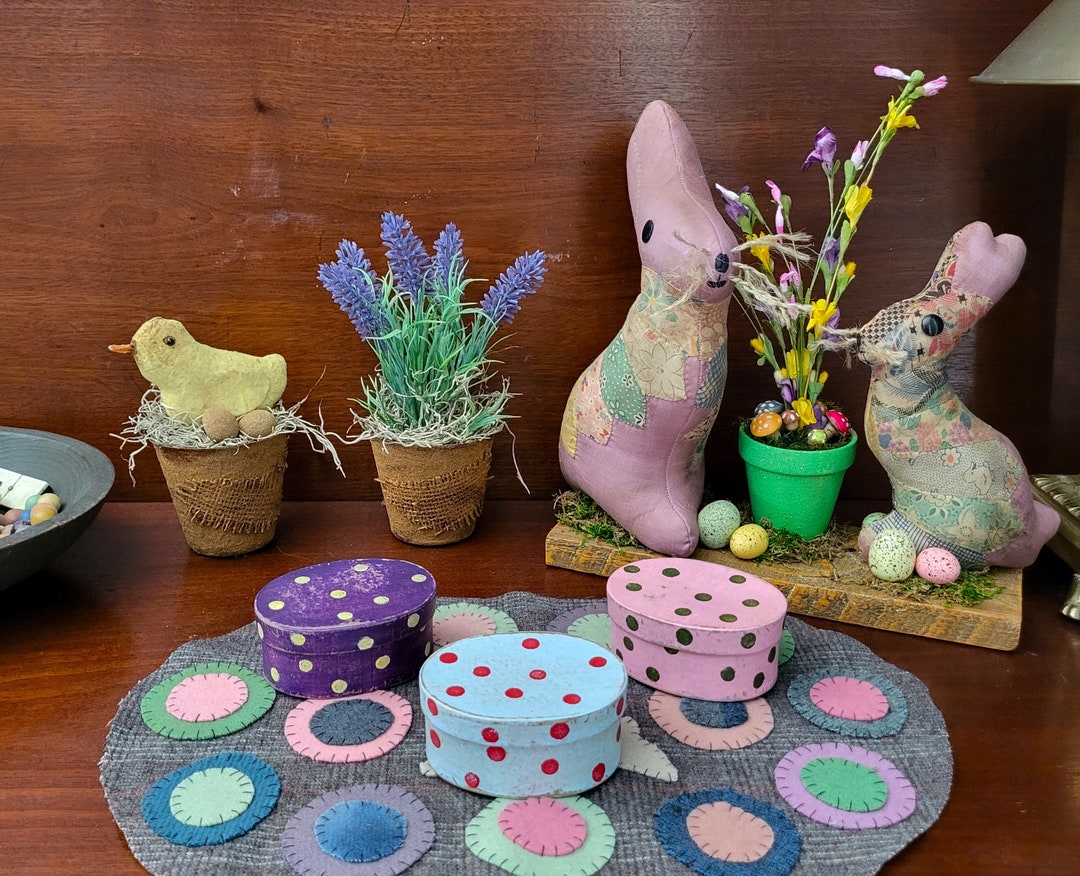 Primitive Paper Mache Egg Boxes Set of Three - Etsy