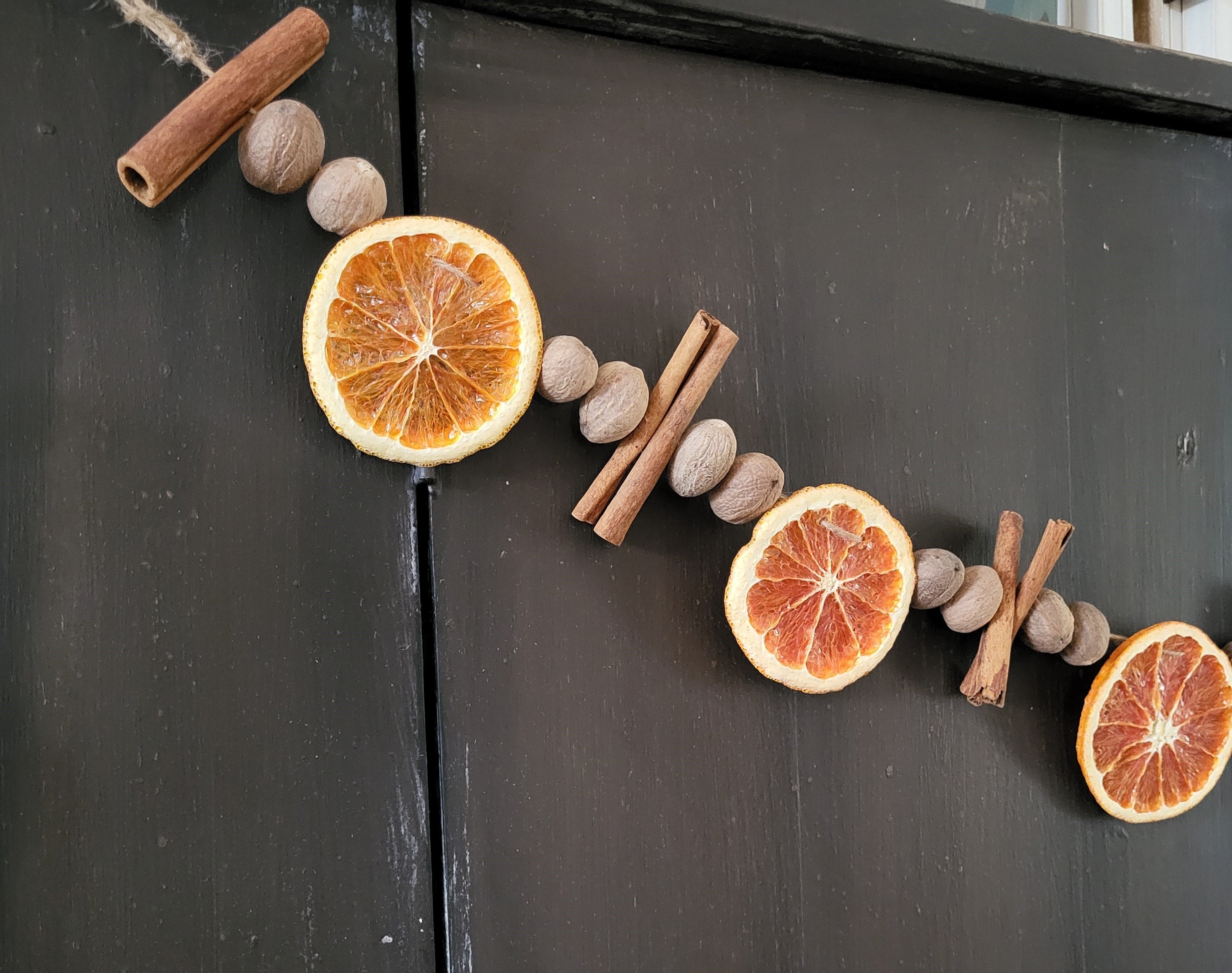 Primitive Farmhouse Dried Orange Slice Cinnamon Stick Whole Nutmeg ...