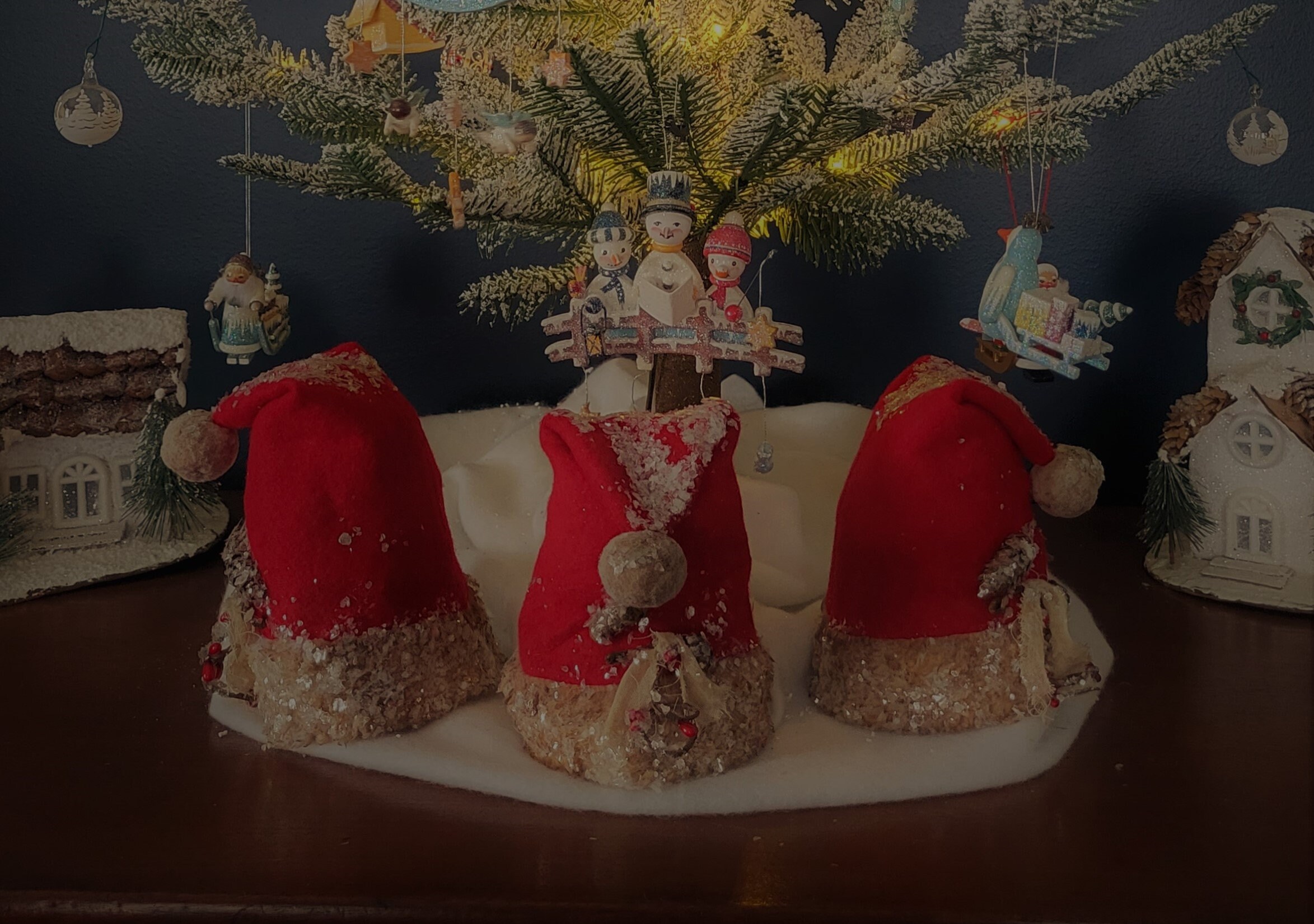 Primitive Farmhouse Christmas Santa Hats Pine Cones Snow Set - Etsy