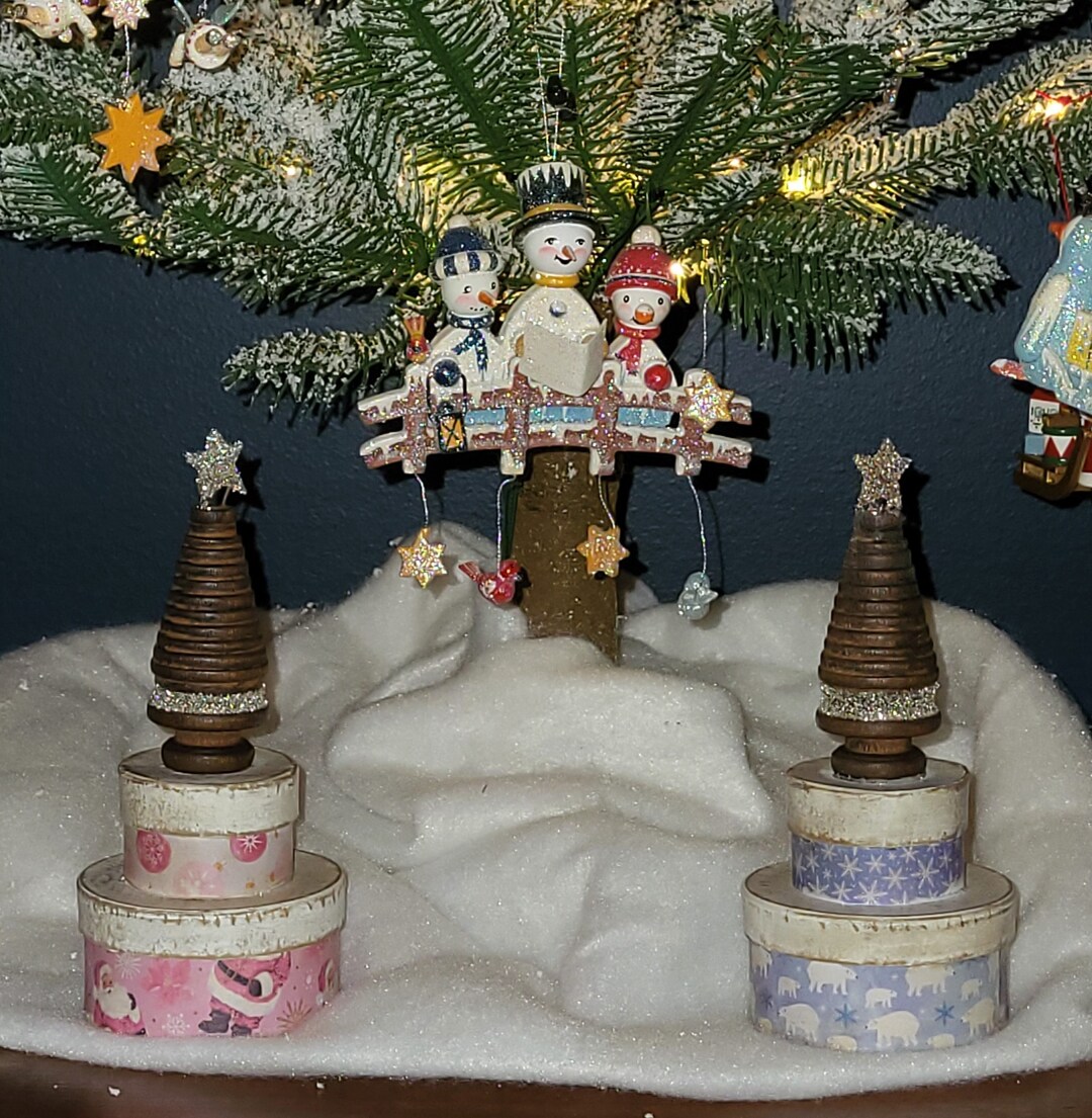 Primitive Christmas Bobbin Tree Paper Mache Santa Polar Bear Boxes ...