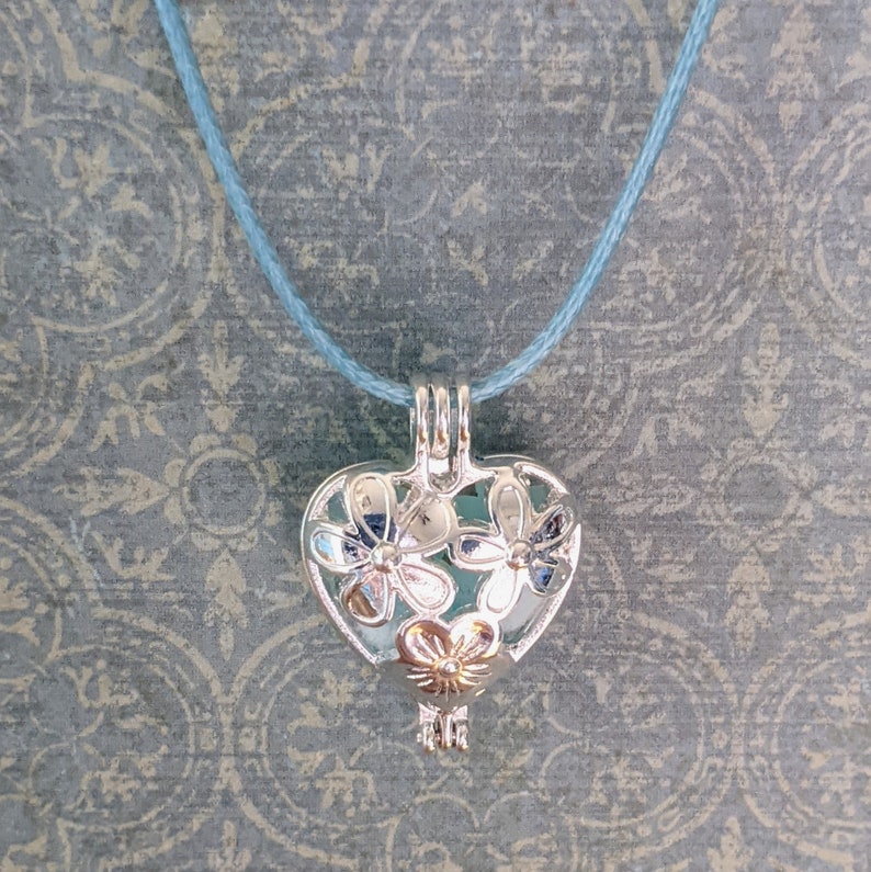 Aromatherapy Diffuser Locket Silver Plated Floral Heart Design - Etsy