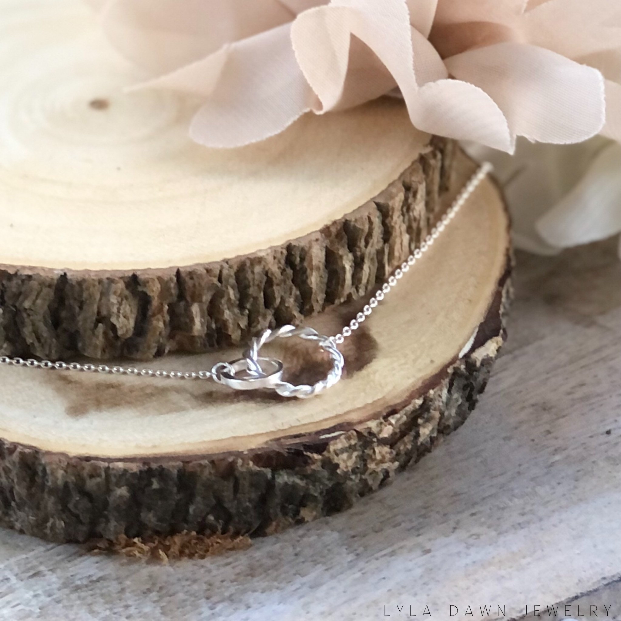 Infinity Link Necklace / Karma Necklace / Double Circle | Etsy