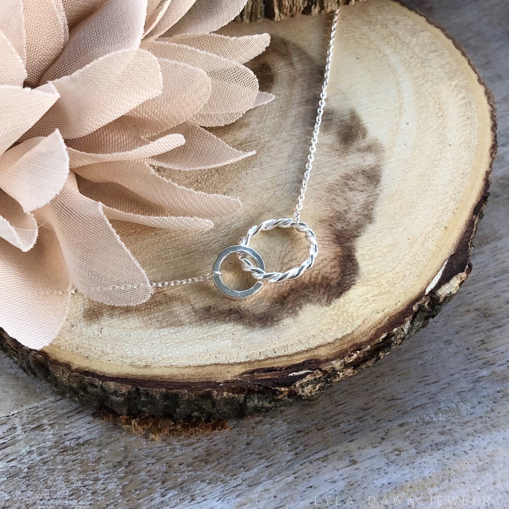 Infinity Link Necklace / Karma Necklace / Double Circle | Etsy