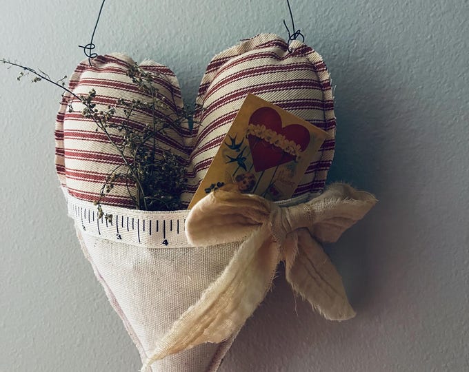 Primitive Heart Hanger/valentine Heart Hanger/prim Heart/peg Rail Decor ...