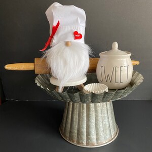 Baker Gnome/gnomes/baking Gnome/baking Decor/kitchen Gnome/gnome Decor ...