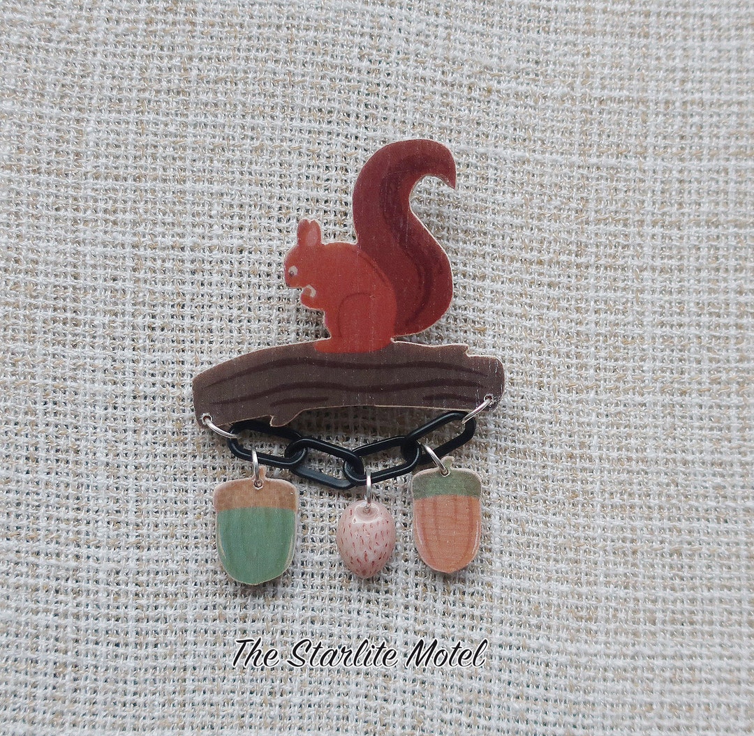 Squirrel Wood Pin Squirrel Brooch Wooden Autumn Pin Autumn - Etsy