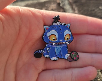 KPDH Derpy Tiger & Suss Bird Pins 2’2-1.2’ PREORDER || Tiger, K-pop ...