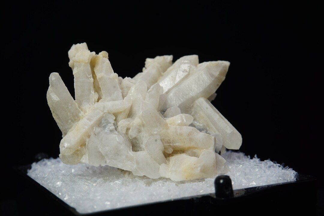 Quartz / Thumbnail Mineral Specimen / Tsumeb Mine, Namibia - Etsy