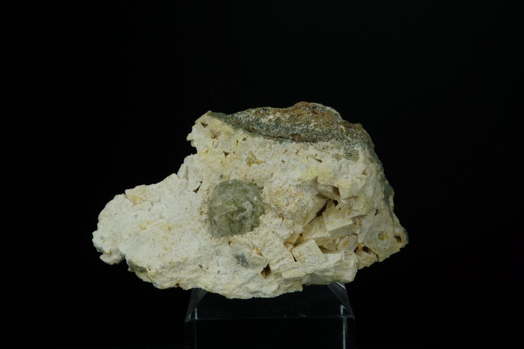 Grossular Garnet / Wah Wah Mountains, Utah / Mineral Specimen - Etsy