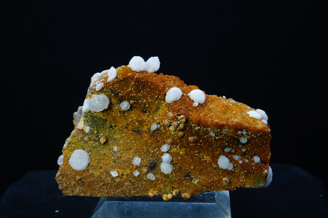 Smithsonite & Calcite / Rare 5.4cm Mineral Specimen / Monte Cristo Mine ...