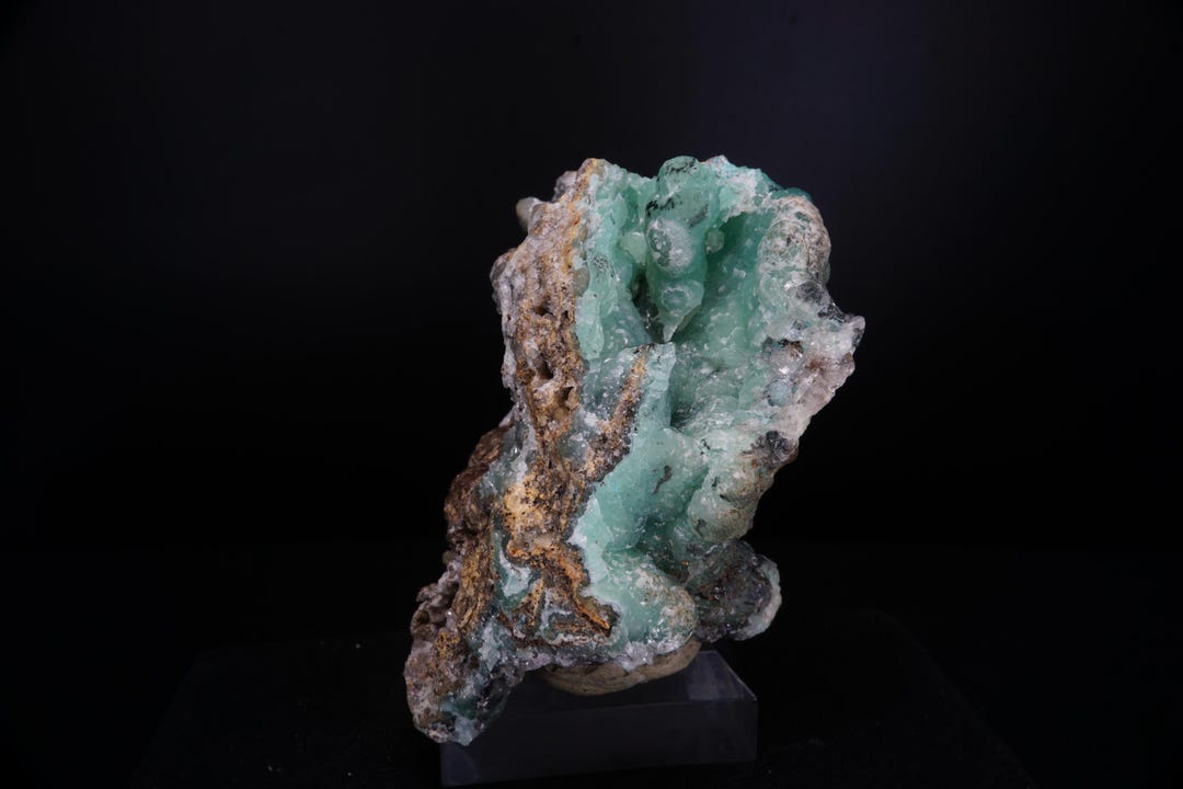 Smithsonite & Calcite / Hidden Treasure Mine, Utah / 7.8cm Mineral ...