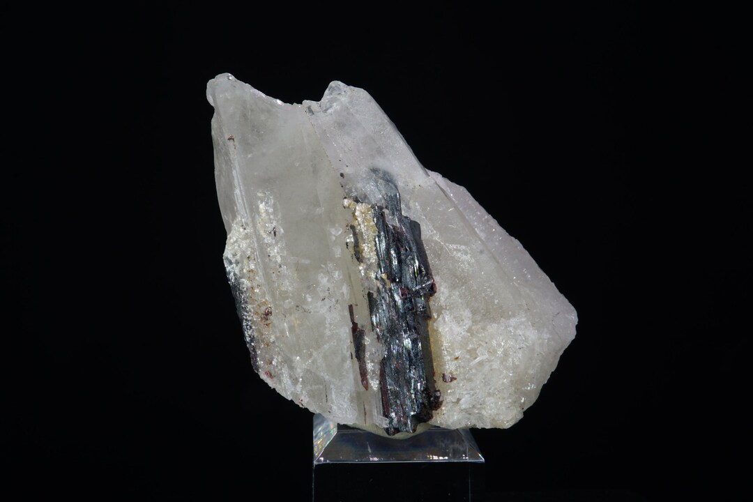 Hubernite on Quartz / Rare Mineral Specimen / Huayllapon Mine, Pasto ...