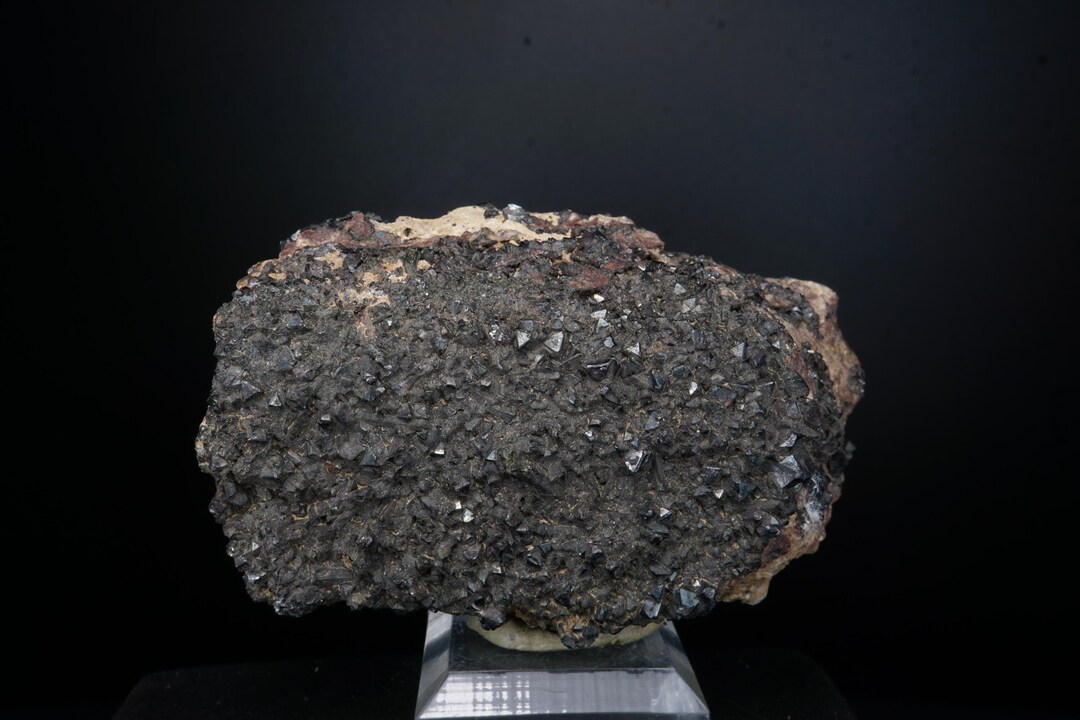 Martite / Hematite Ps. Magnetite / Twin Peaks, Utah / Mineral Specimen ...