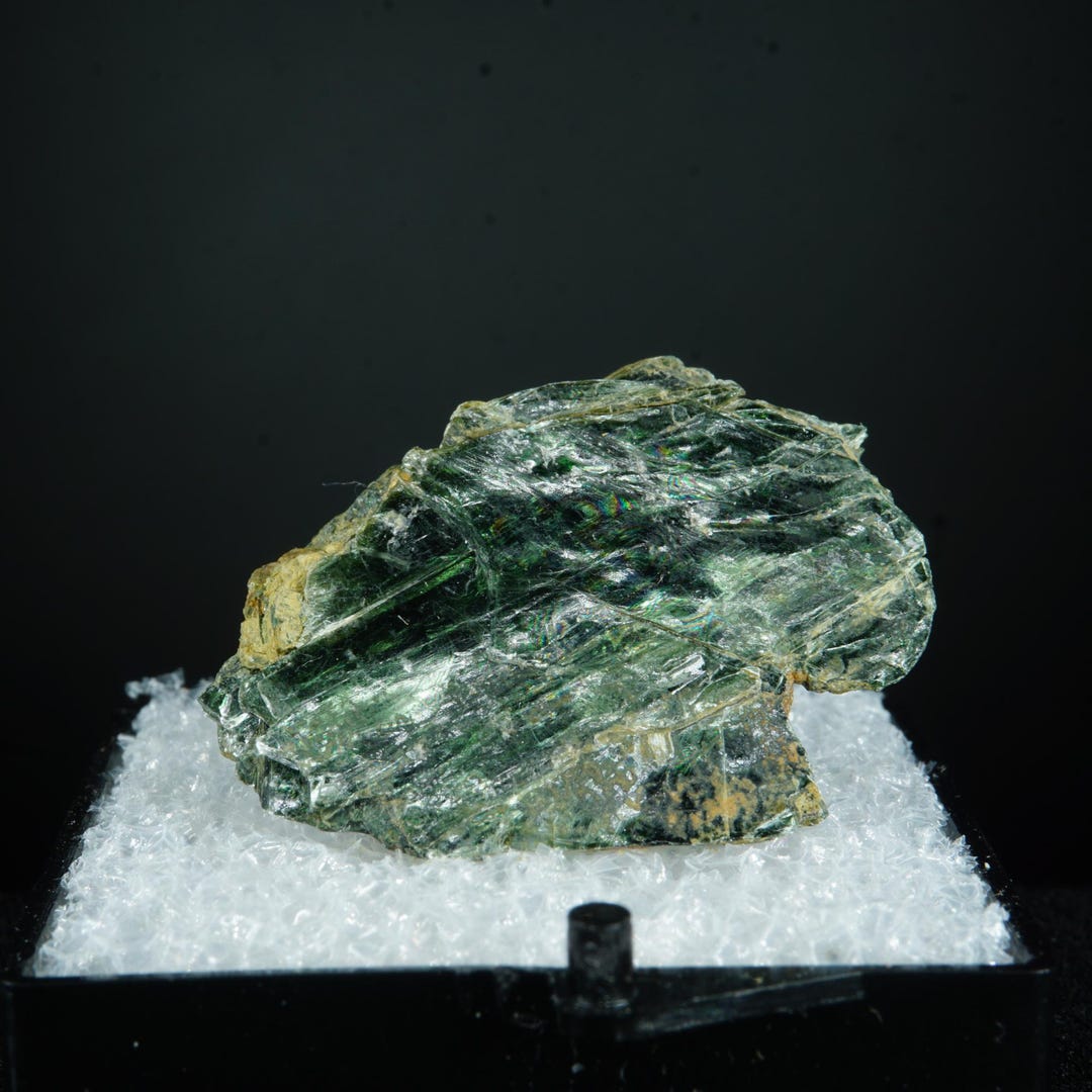 Mica Var. Clintonite / Maria Mine, Utah / Thumbnail Mineral Specimen - Etsy