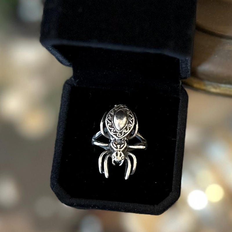 Poison Ring - Etsy