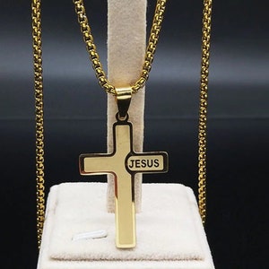 Jesus Cross Box Chain Necklace - Etsy