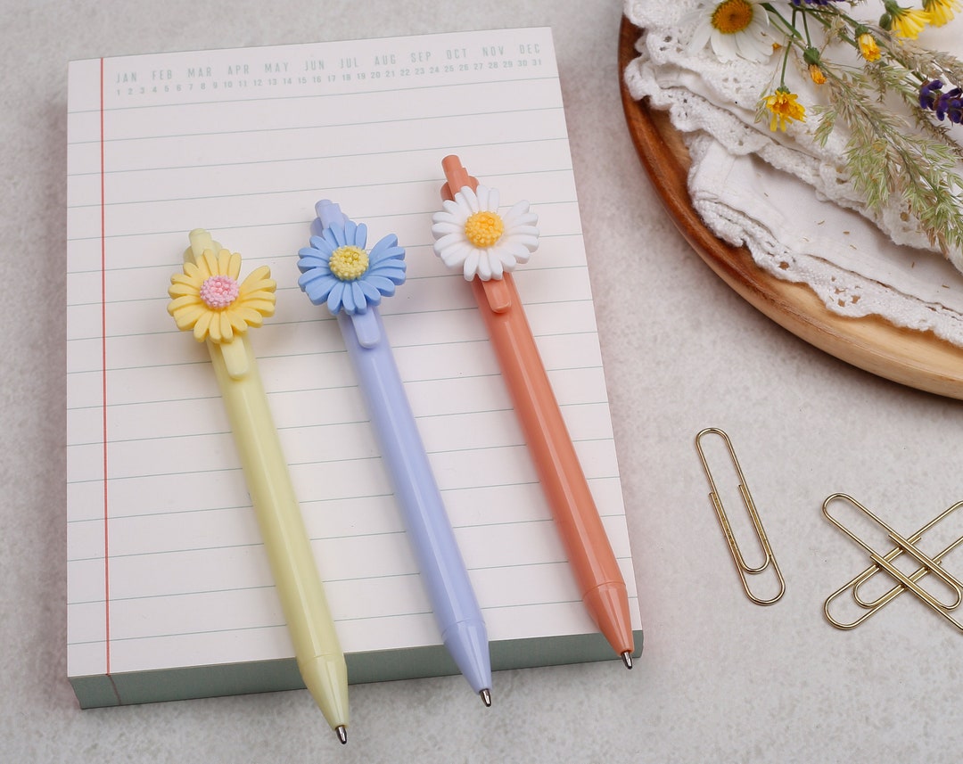 Ballpoint Pen With Daisy Flower | Pretty Pastel Floral Pen | Cute Black ...