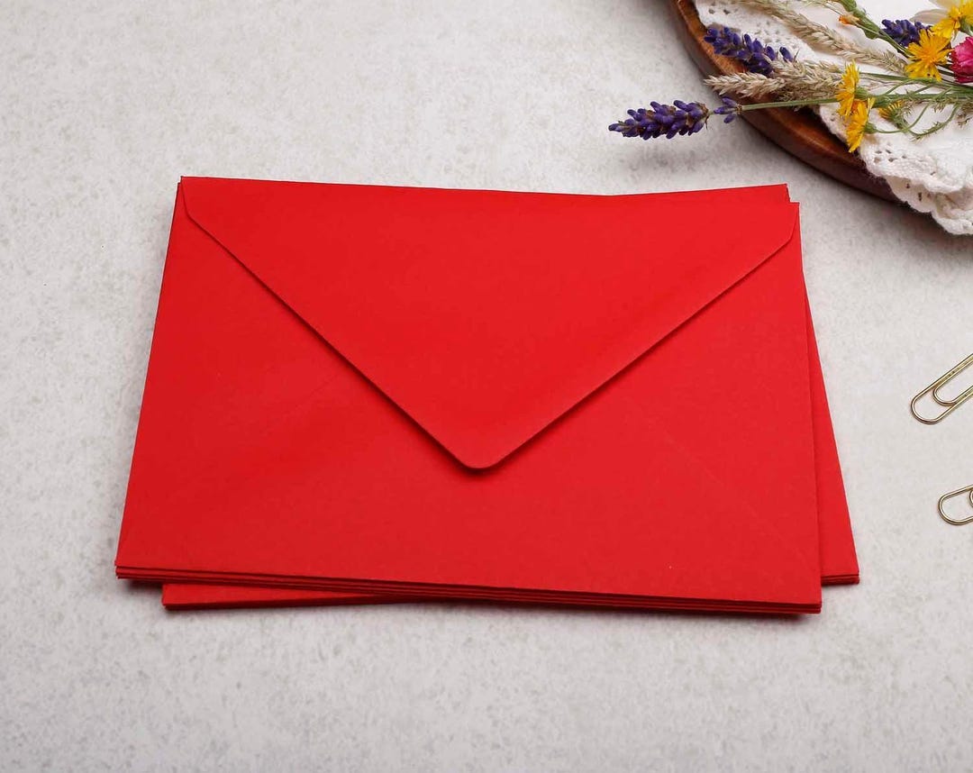 B6 Red Envelopes With Gummed Flap - Coloured Envelope for Letter ...