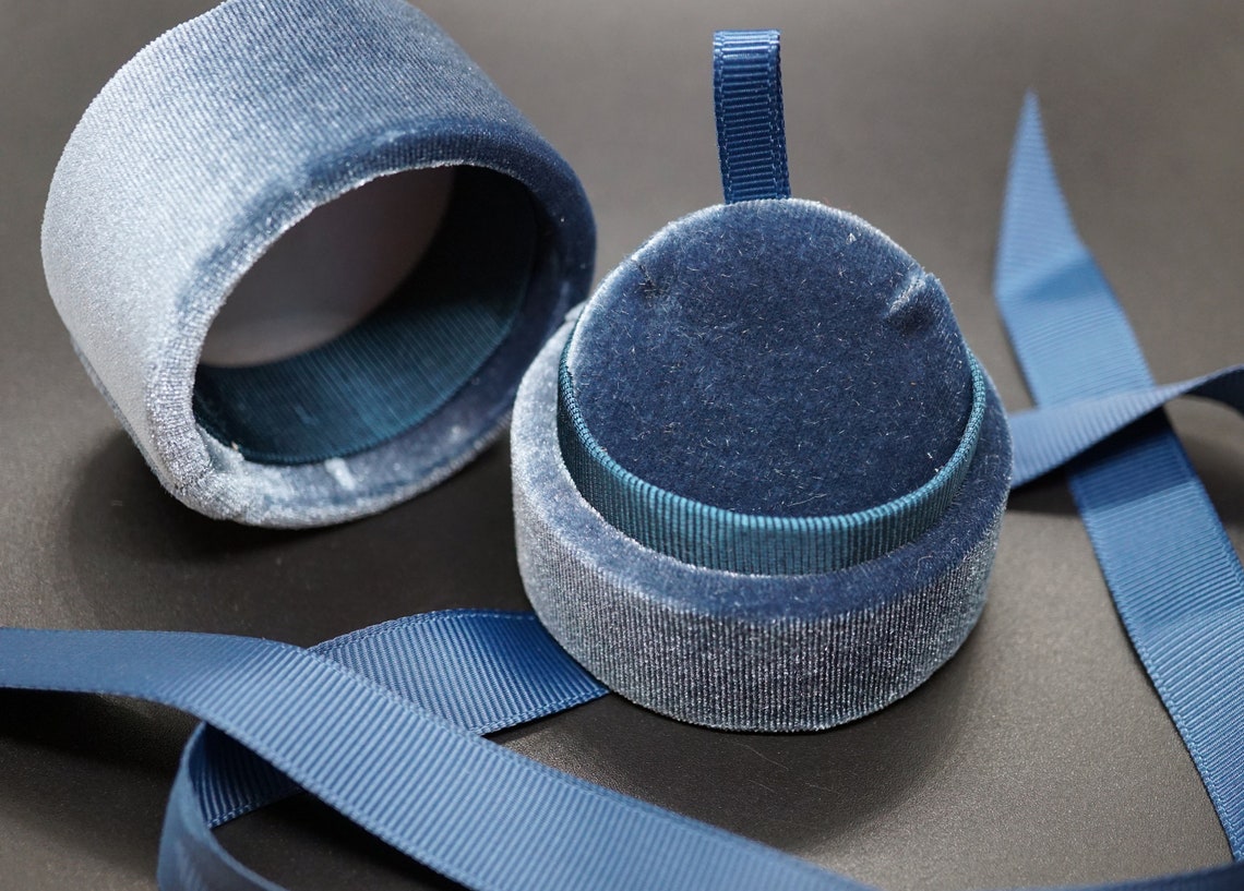 Pendant Box Velvet Round Necklace Box Earrings Box Jewelry | Etsy