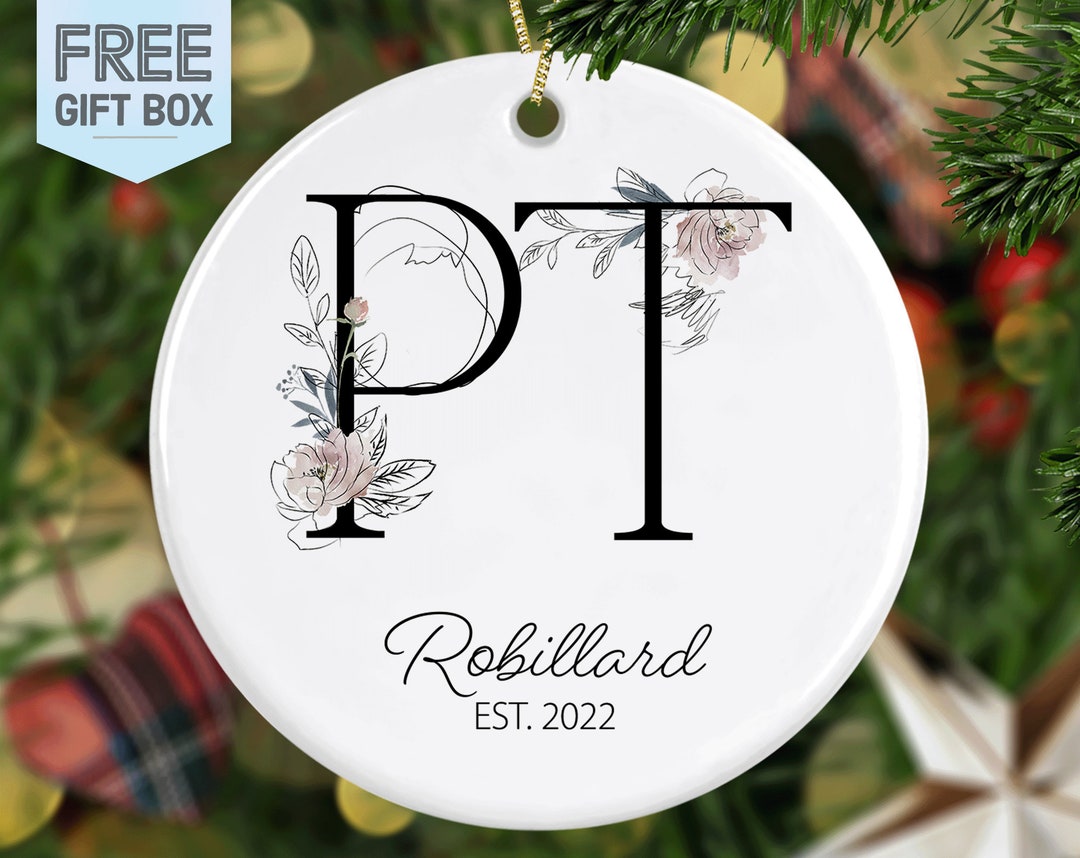 Personalized Physical Therapist Christmas Ornament, PT Graduation Gifts ...