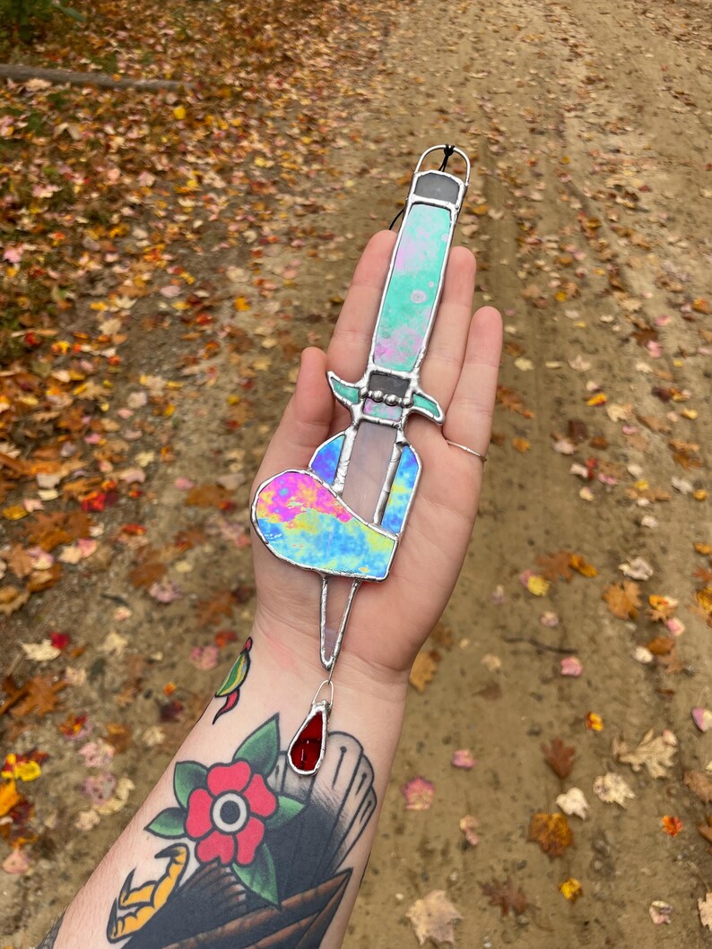 Stained Glass Dagger Heart Suncatcher – Tattoo Art Decor - Etsy
