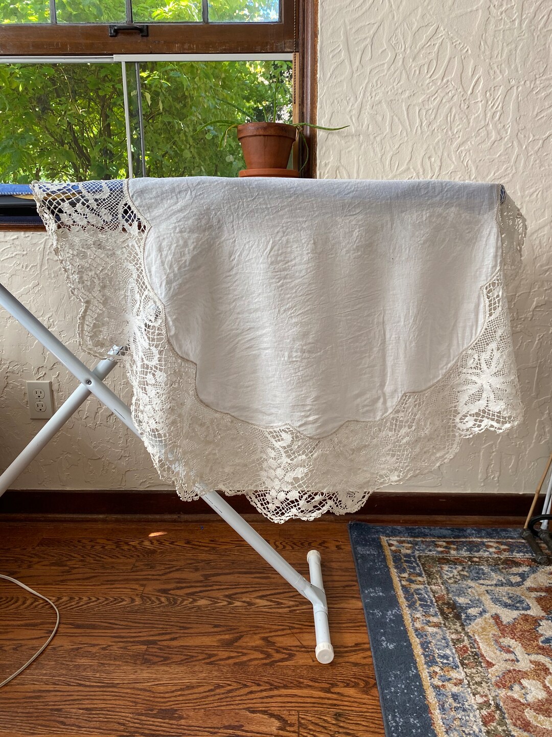 Antique Linen Tablecloth W/ Bobbin Lace Edge, Linen Tablecloth, Ecru ...