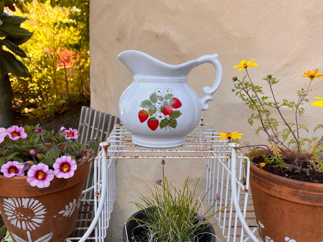 Vintage Mccoy Pottery Strawberry Pitcher, Strawberry Pitcher, Farmhouse ...