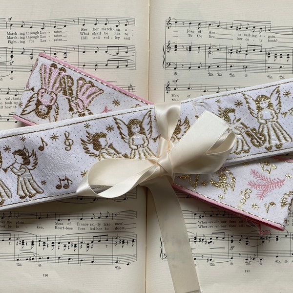 Ribbon Angels - Etsy