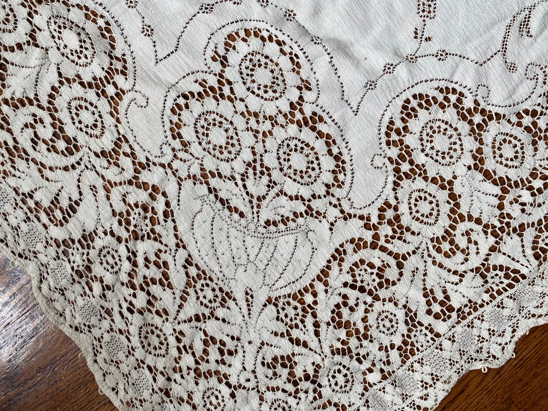 Vintage Quaker Lace #5120 Flower Basket Tablecloth, Flower Lace ...