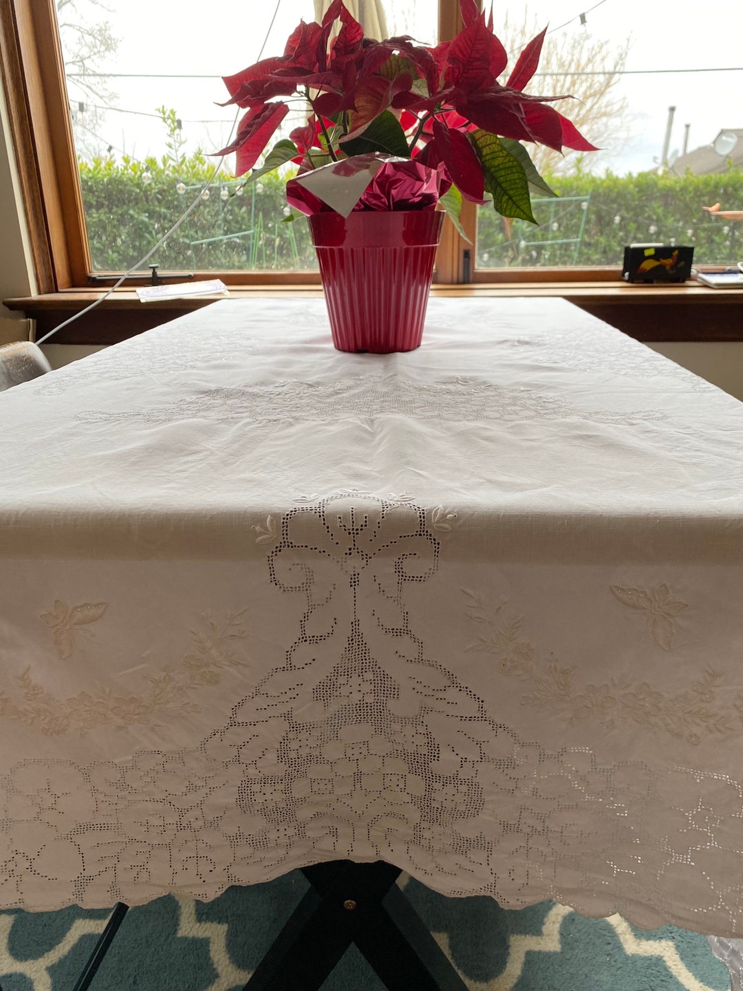 Vintage/antique Embroidered Linen Cutwork Tablecloth, Cutwork ...