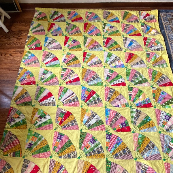 Vintage Fan Quilt - Etsy