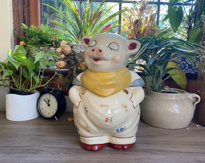 1940s Shawnee Pottery Smiley Pig Cookie Jar, Smiley Pig Cookie Jar ...