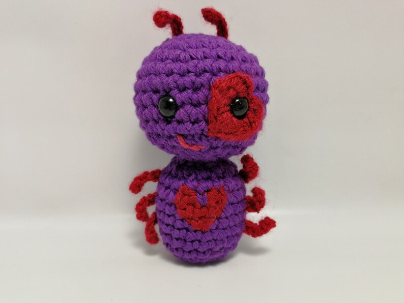 Wrn's Love Bug PATTERN PDF Crochet Pattern - Etsy