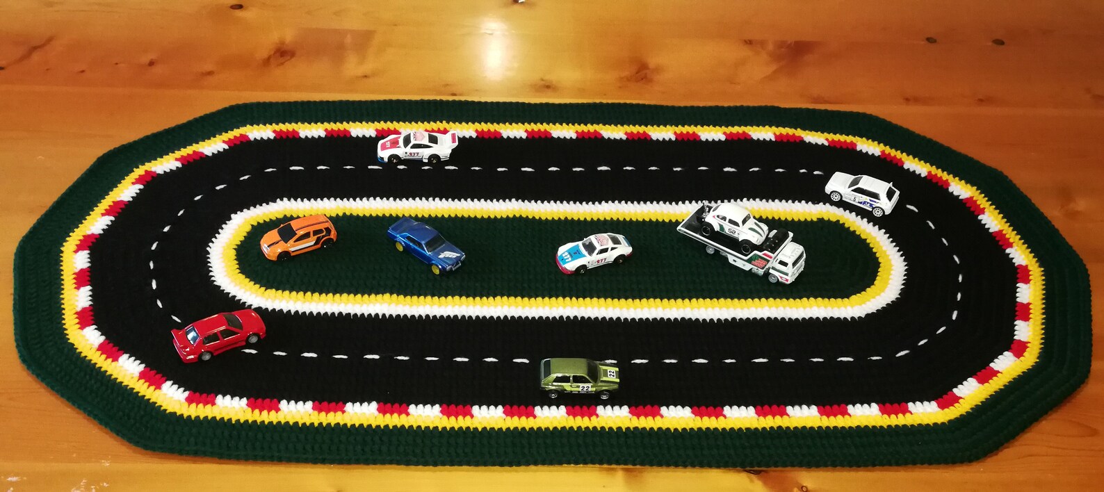 Wrn's LARGE Race Track Mat Pattern PDF File - Etsy