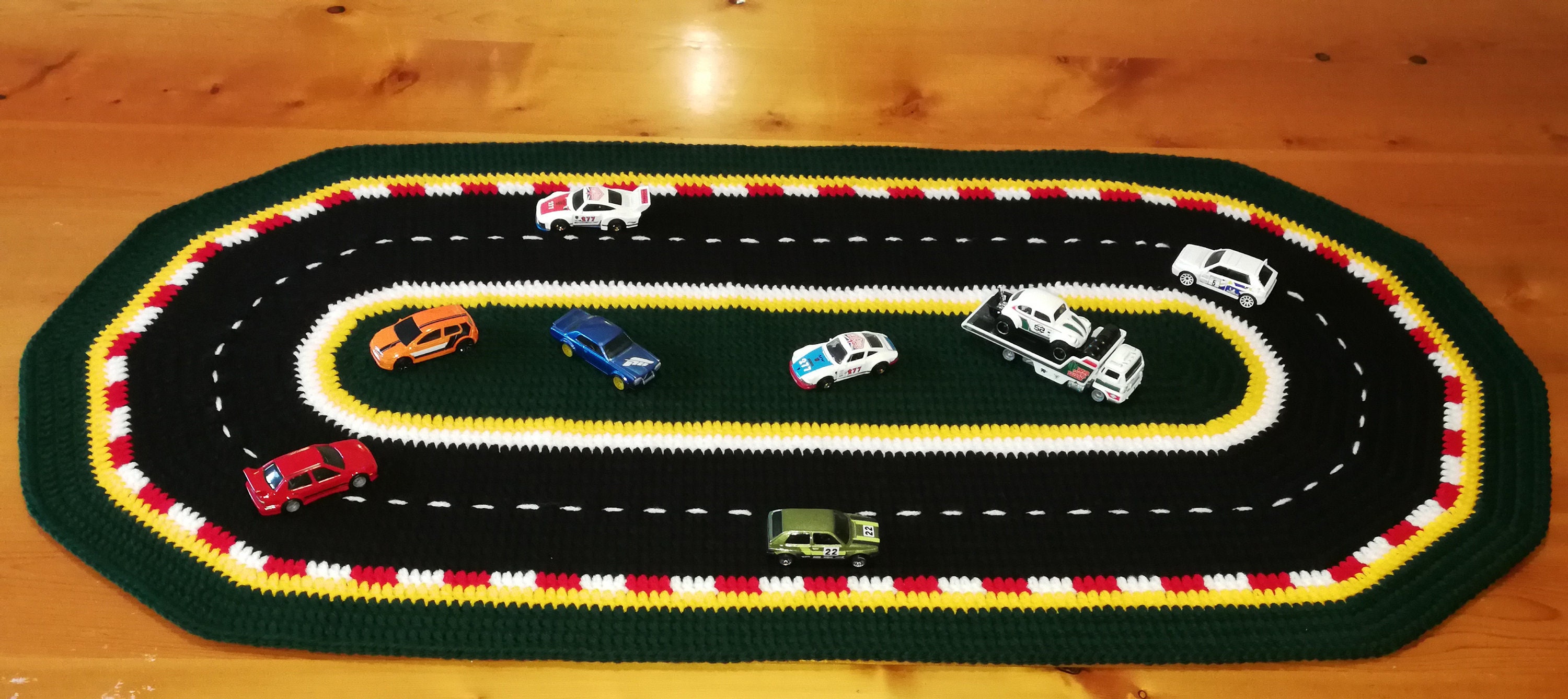 Wrn's LARGE Race Track Mat Pattern PDF File - Etsy