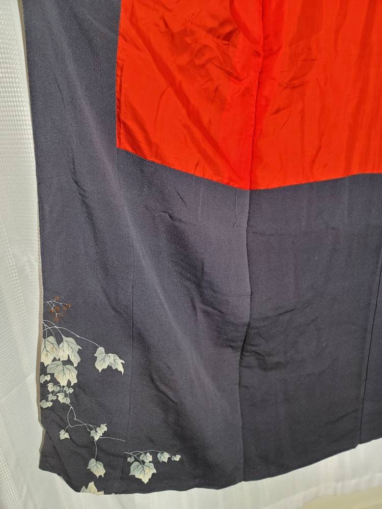 Vintage Silk Kimono Kamon Dark Grey Red Showa US Seller | Etsy