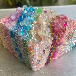 Girl's Fantasy Bedazzled Box /rhinestones, Pearls Mosaic Box ...