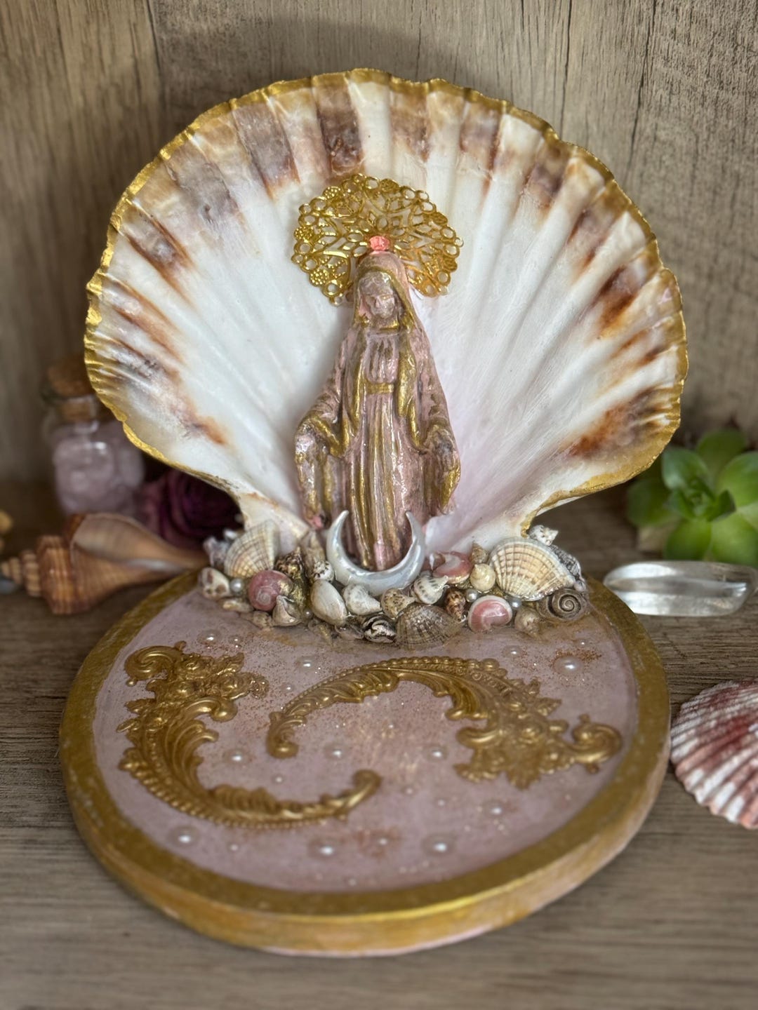 Our Lady Shell Grotto Shrine/natural Scalloped Shell With Gold Scrolls ...