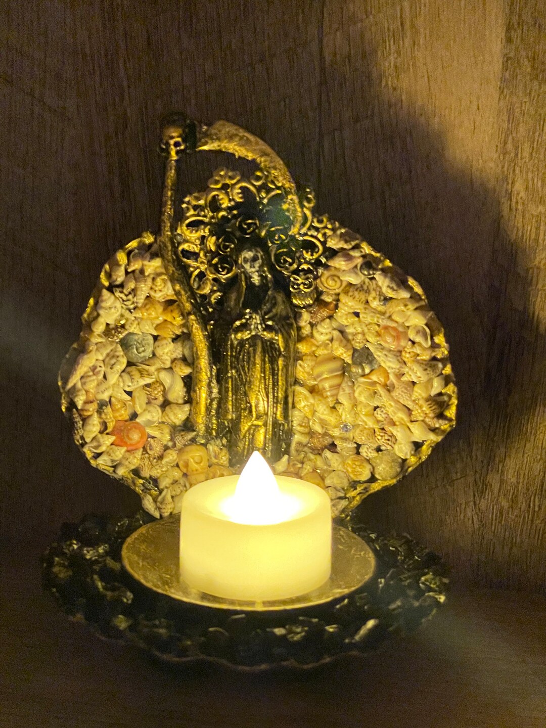 La Santa Muerte Shell Grotto Shrine With Black Tourmaline - Etsy